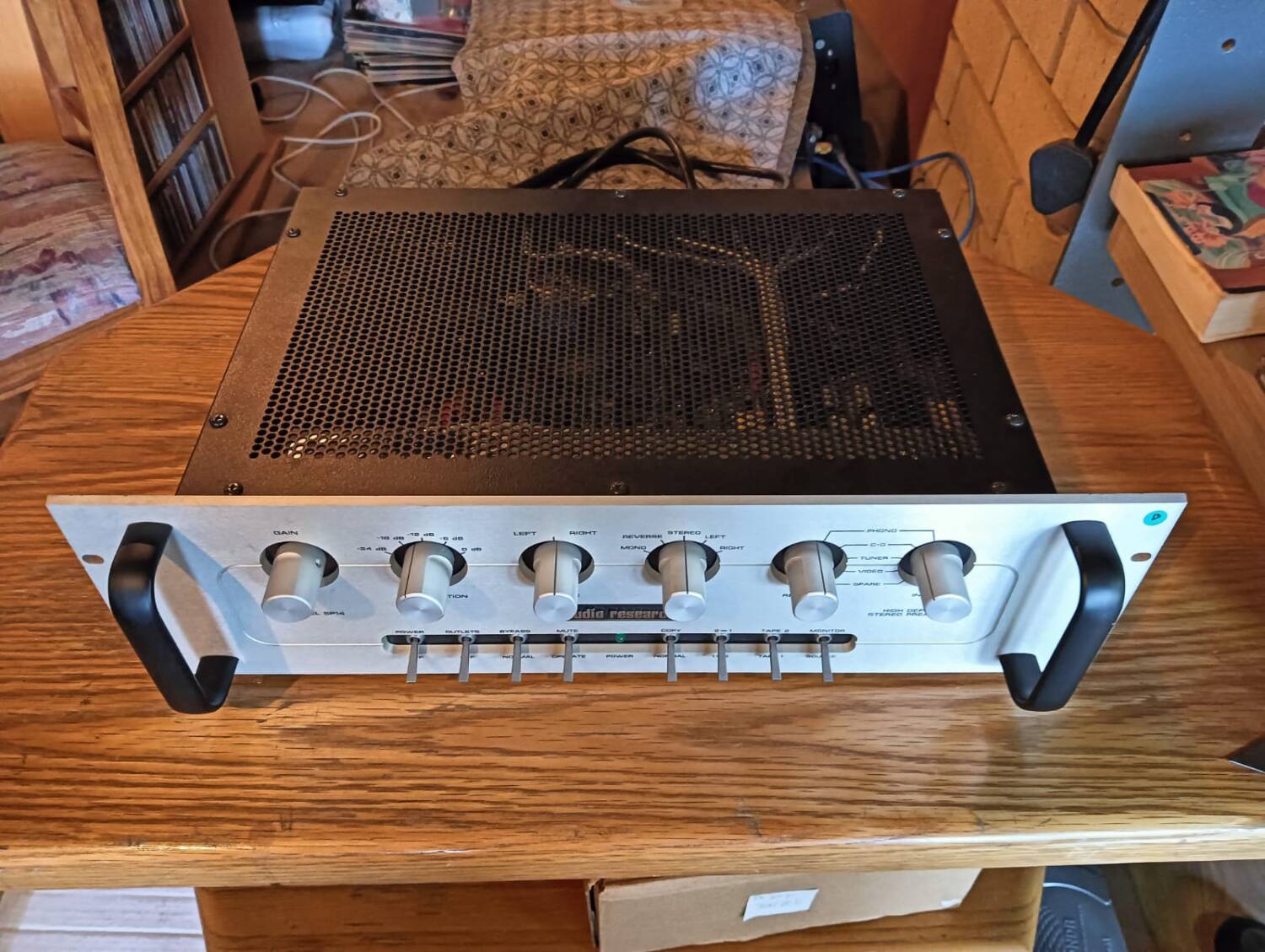 Audio Research SP14 Preamplifier - Audio Exchange
