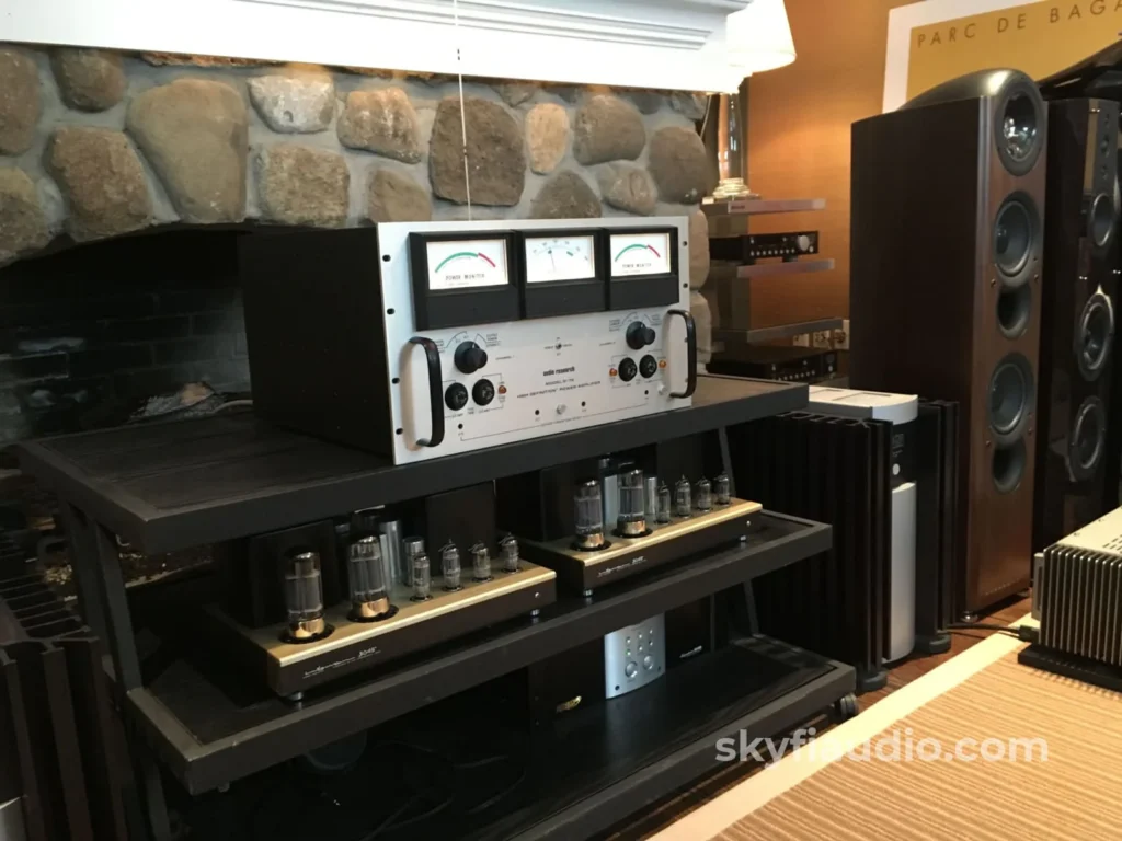 Audio Research D79 Stereo Valve Power Amplifier - Audio Exchange